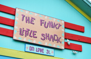 Everyone Wants to Stay in Your Waterfront Shack in Jupiter, Florida ...