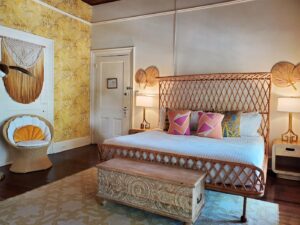 Stay in this Vibrant Key West Paradise: The Best Spot to Expore Duval ...